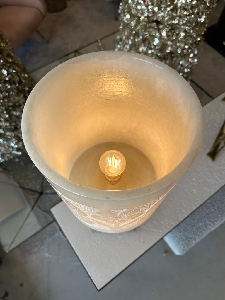 Hand Carved French Polynesian Alabaster Table Lamp For Sale at 1stDibs