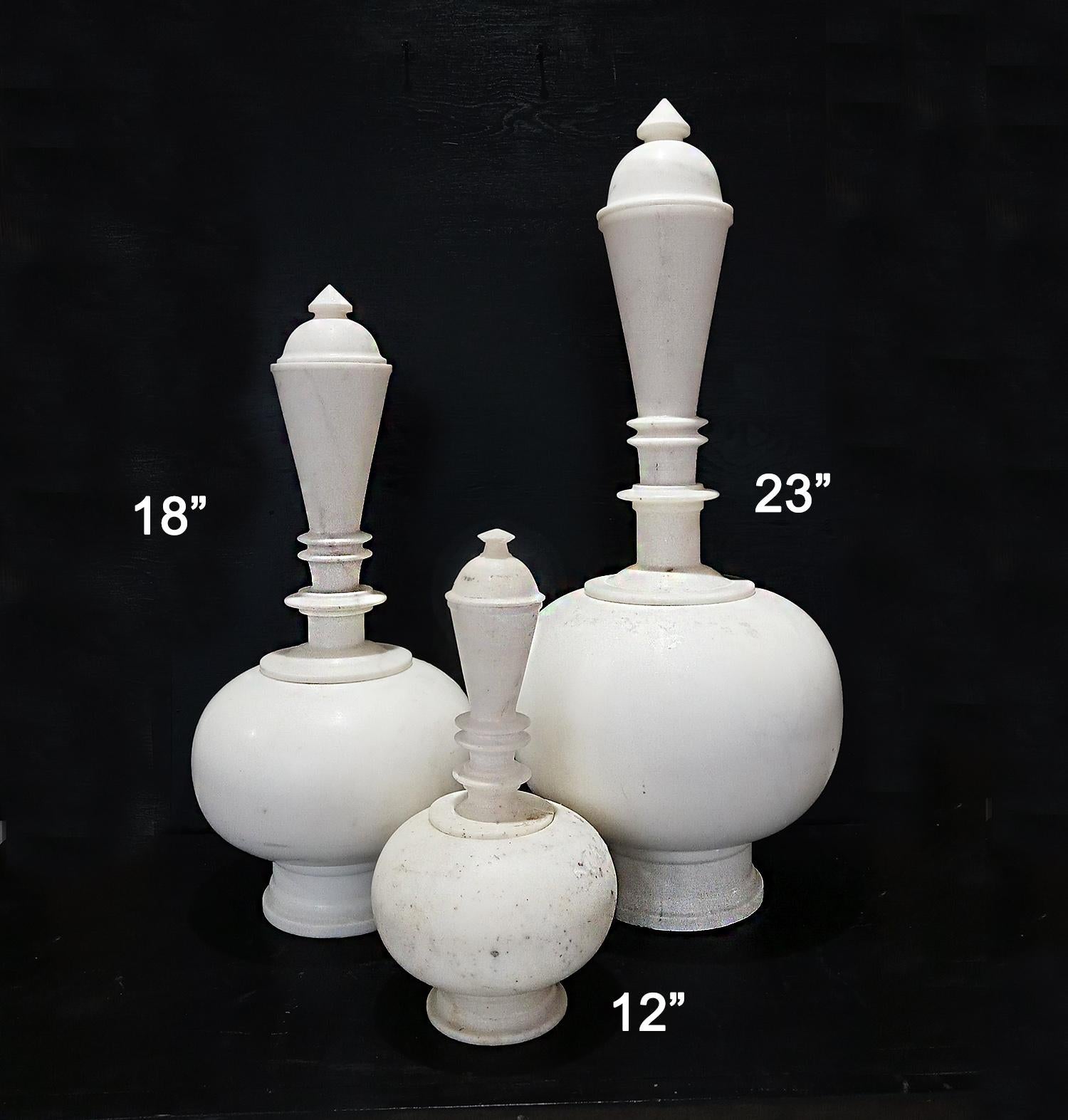 Hand-Carved Indian Marble Vase, with cap For Sale at 1stDibs