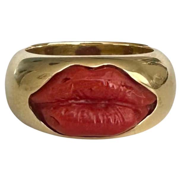 Hand Carved Italian Coral Lips 18Karat Gold Dome Ring For Sale at 1stDibs Hand Carved Italian Coral Lips 18Karat Gold Dome Ring For Sale at 1stDibs