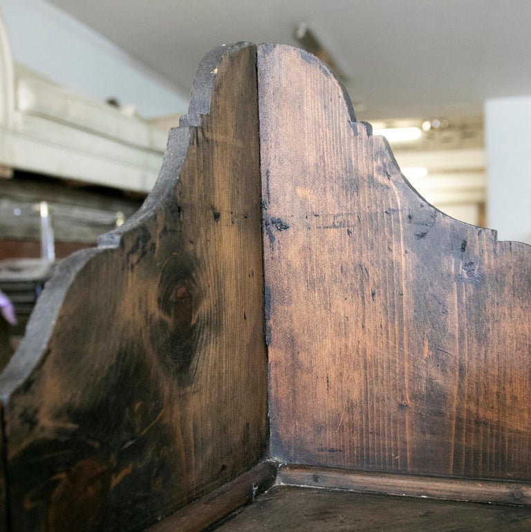 Hand-Carved Wooden Corner with One Door For Sale at 1stDibs
