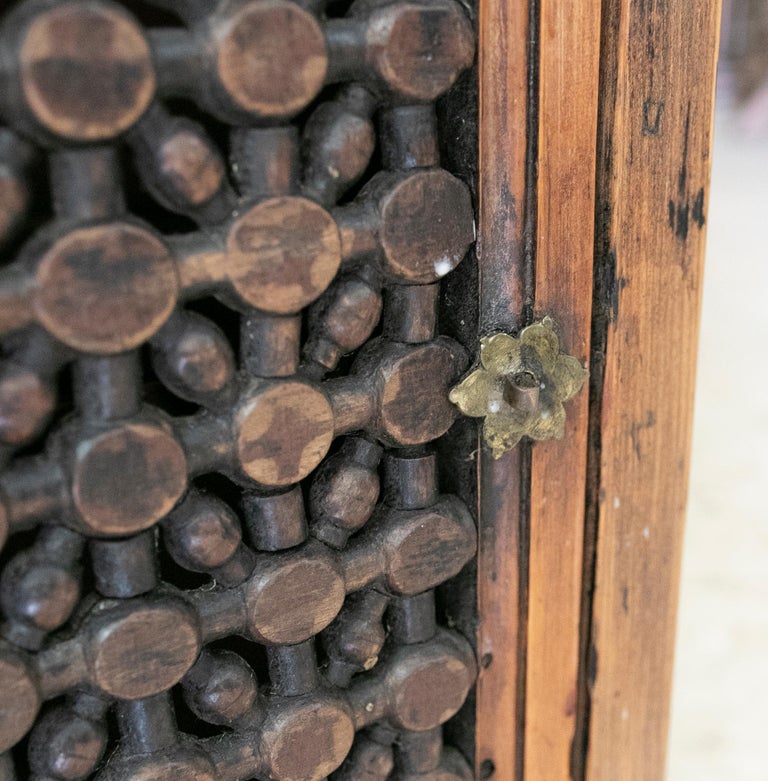 Hand-Carved Wooden Corner with One Door For Sale at 1stDibs
