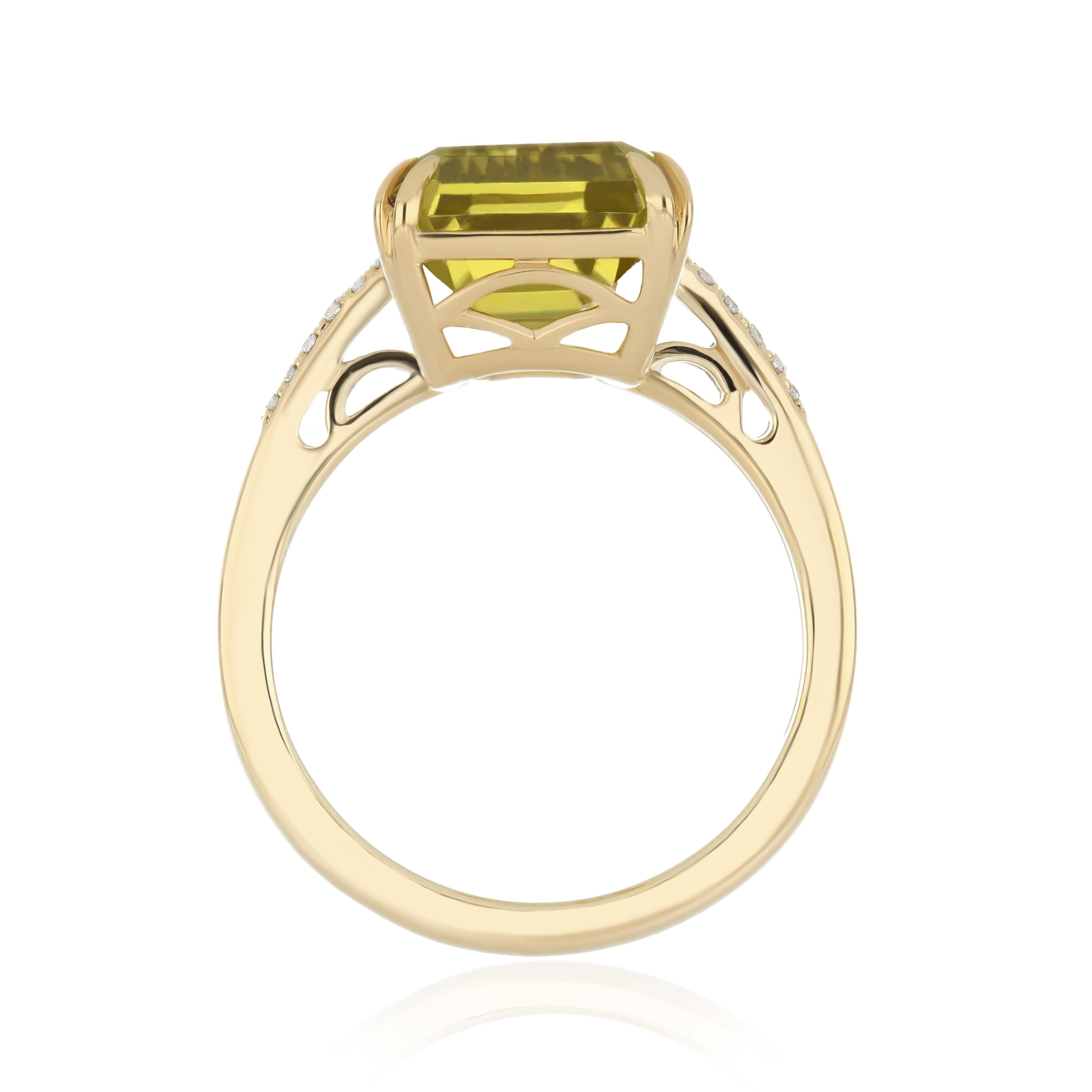 Hand-crafted 8.88 ct Lemon Quartz and Diamond Ring Set in 18 Karat ...