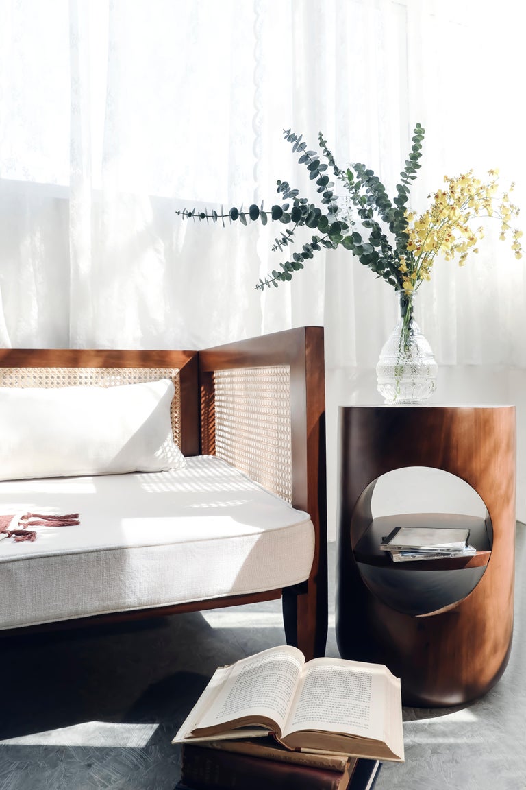 Hand-Crafted Acacia Wood Side Table / Pedestal Table / Accent Table, S ...