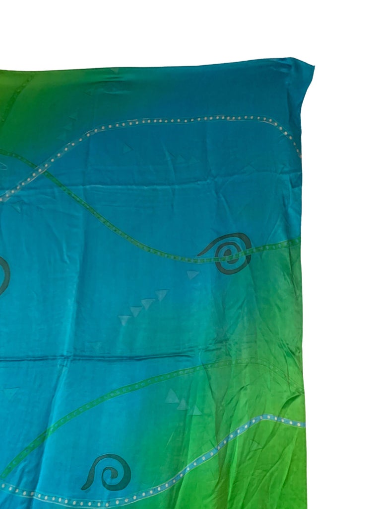 Hand-Crafted Silk Textile with Stunning Detailing For Sale at 1stDibs