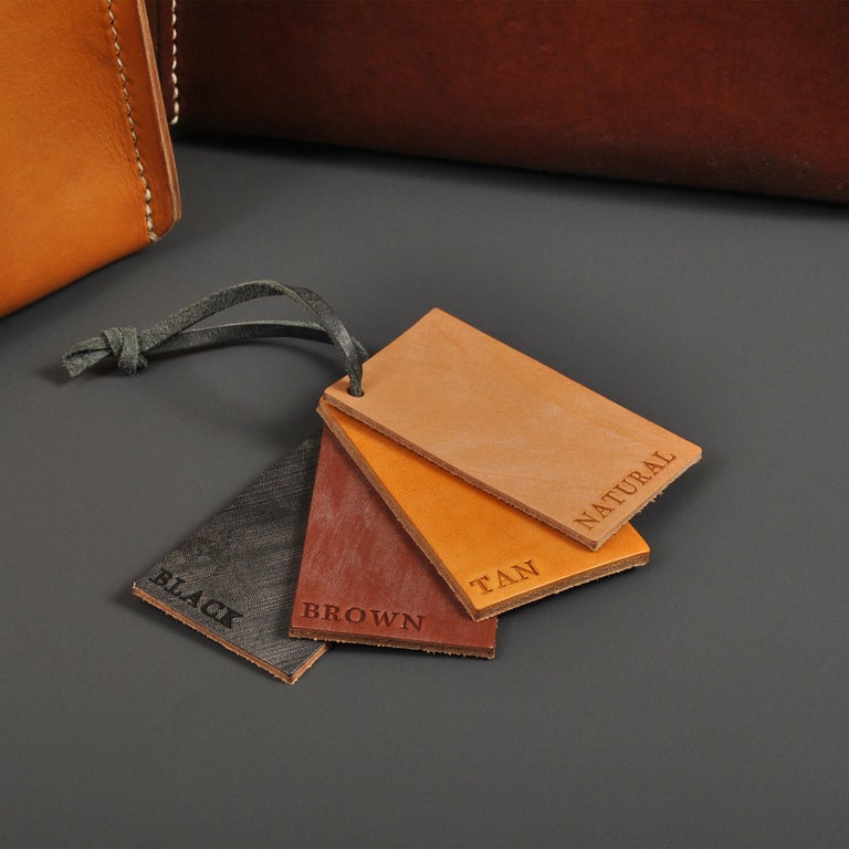 Hand-Crafted Tan Leather and Oak Box For Sale at 1stDibs