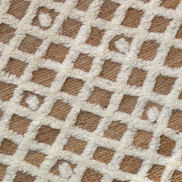 Hand Knotted Base Plaited Customizable Diamond Weave in White Extra ...