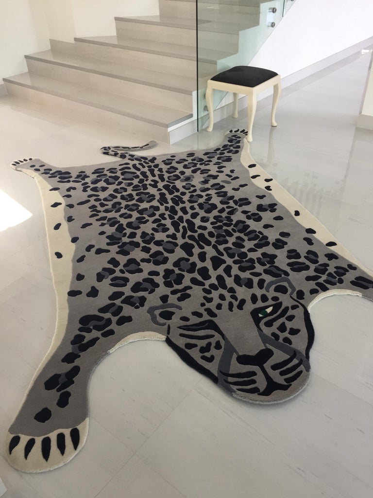 Rug Leopold - Animal Grey White Black Wool Area Carpet Handknotted ...