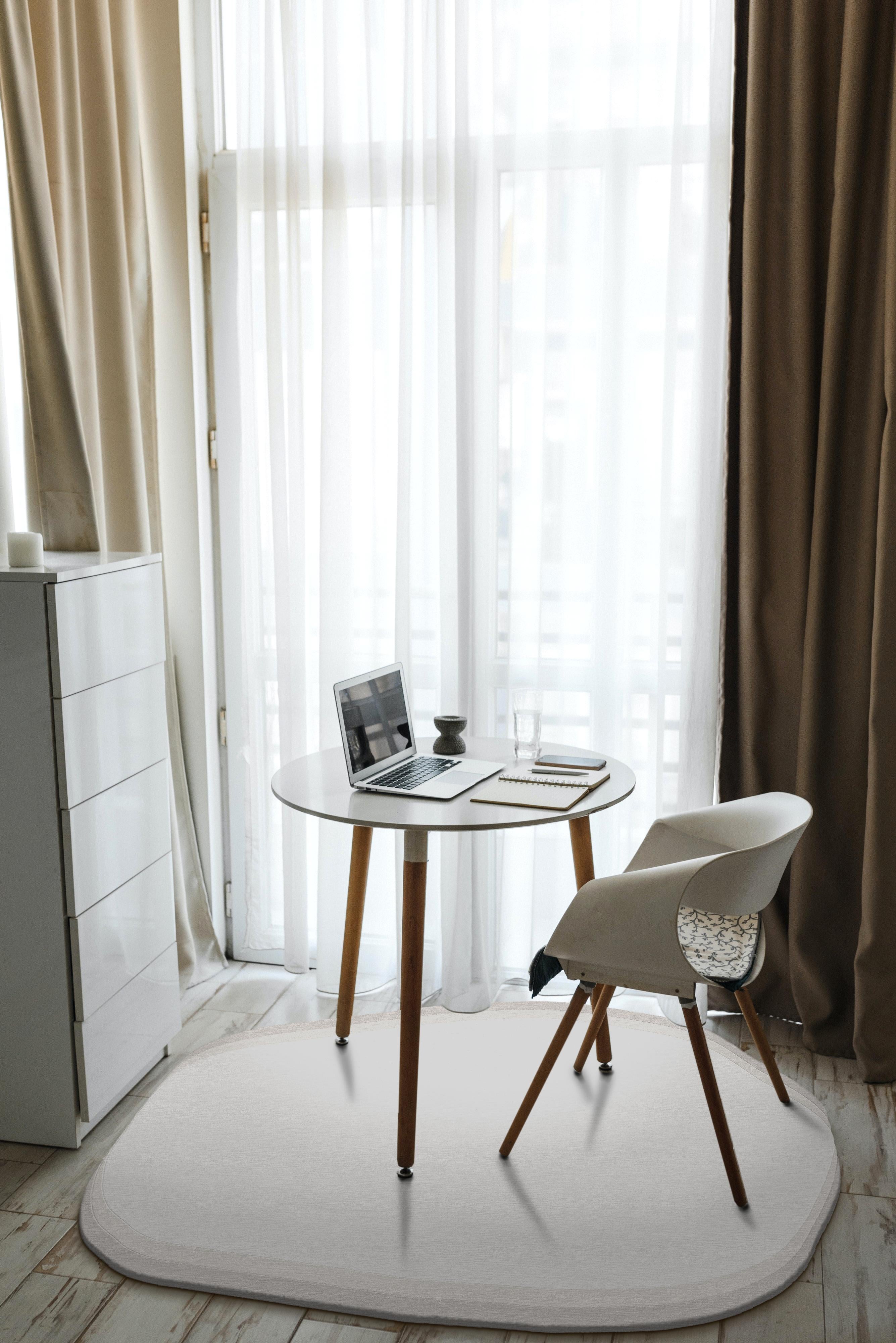 Hand-knotted wool rug "Warm Spectrum" by Lalana For Sale at 1stDibs