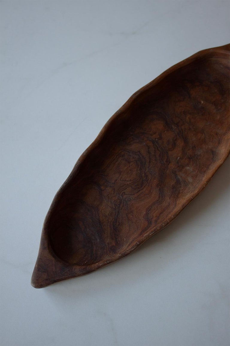 Handmade Organic-Shaped Long Olive Wood Serving Tray For Sale at 1stDibs
