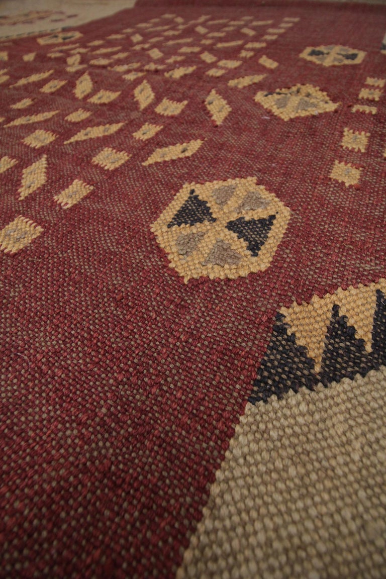 Handmade Vintage Indian Kilim Rug, Traditional Brown and Beige Wool ...