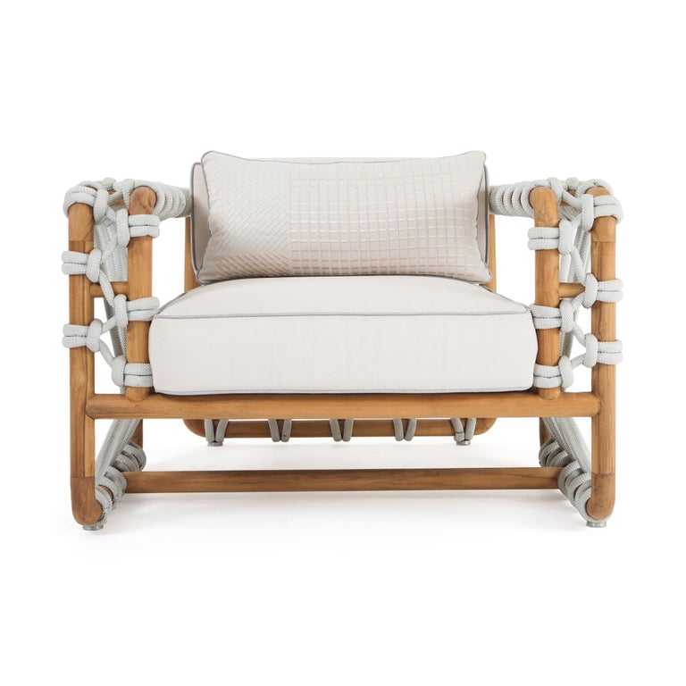 Hand-Woven Rope Outdoor Lounge Chair In Solid Teak For Sale at 1stDibs