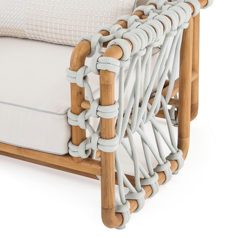 Hand-Woven Rope Outdoor Lounge Chair In Solid Teak For Sale at 1stDibs