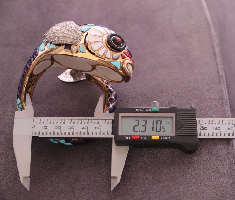 Handcraft 14 Karat Yellow and White Gold Fish Cuff Bracelet at 1stDibs