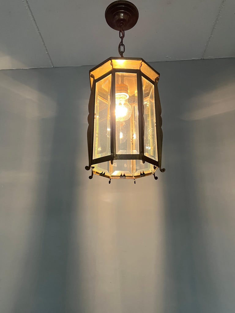 Fine Handcrafted Arts and Crafts and Beveled Glass Octagonal Design ...