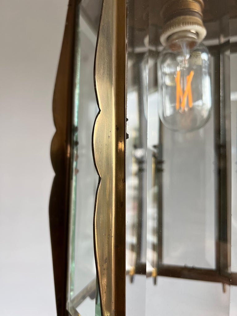 Fine Handcrafted Arts and Crafts and Beveled Glass Octagonal Design ...