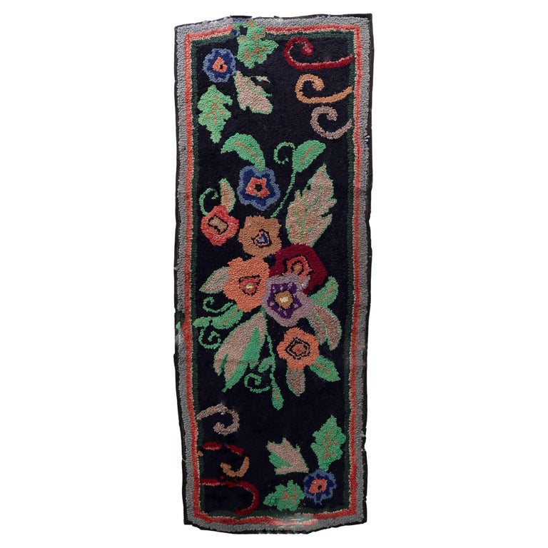 Handmade Antique American Hooked Rug, 1900s, 1C989 For Sale at 1stDibs