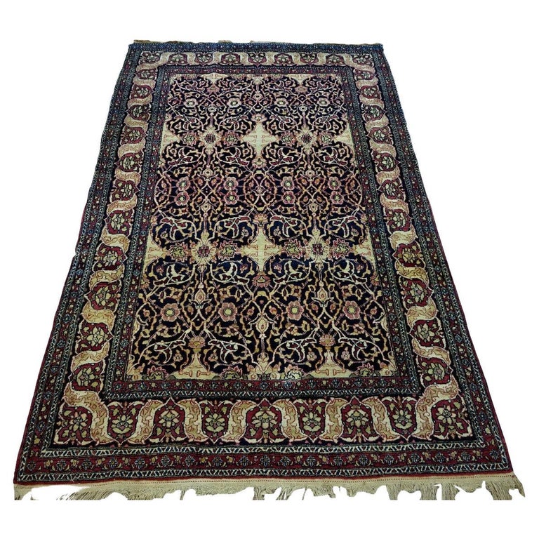 Handmade Antique Isfahan Style Rug, 1900s, 1D19 For Sale at 1stDibs