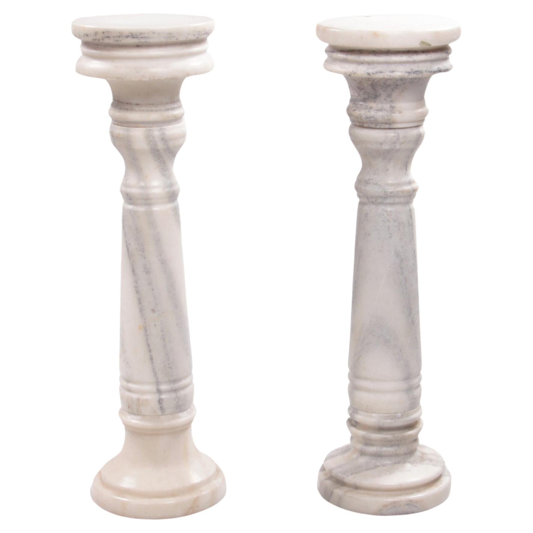 Columnas o pedestales de mármol italiano antiguo hechos a mano 1850 en venta en 1stDibs