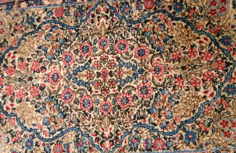 Handmade Antique Kerman Style Rug, 1920s, 1B704 For Sale at 1stDibs