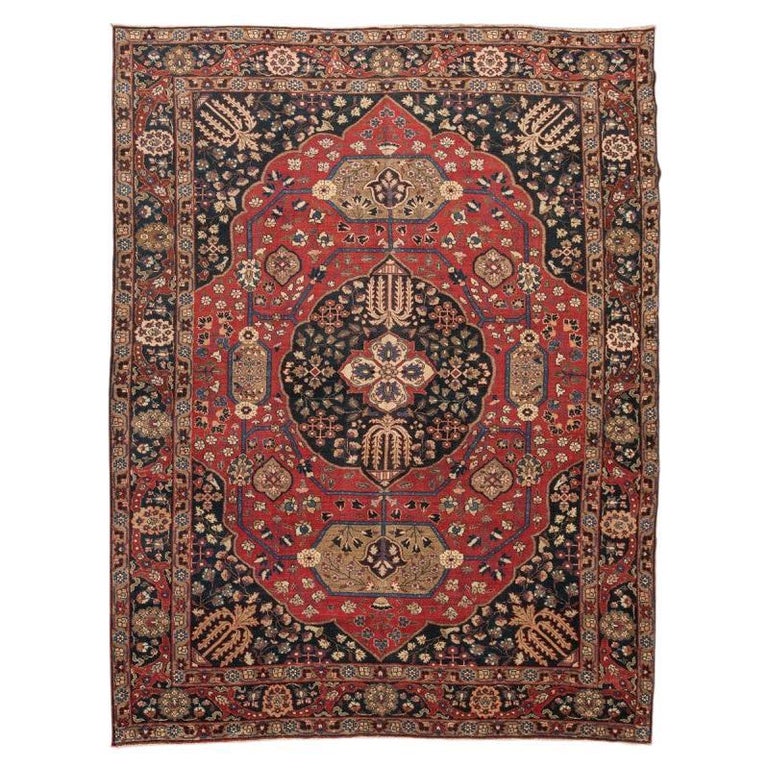 Handmade Antique Medallion Rug with Classic Design. 3, 85 x 2, 90 m For ...