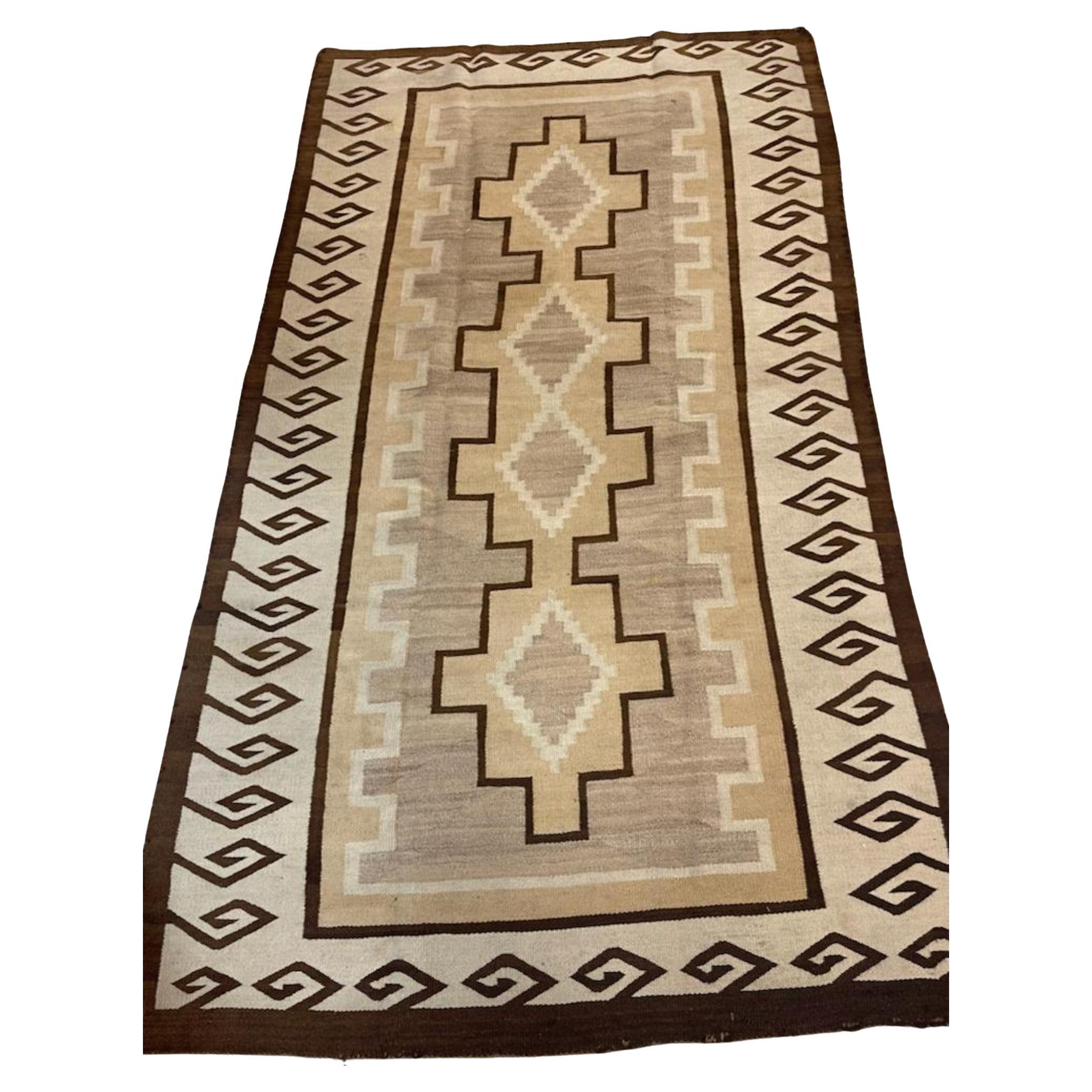 Handmade antique Native American Navajo rug 4.2' x 7.3' 1900s - 2B11 ...