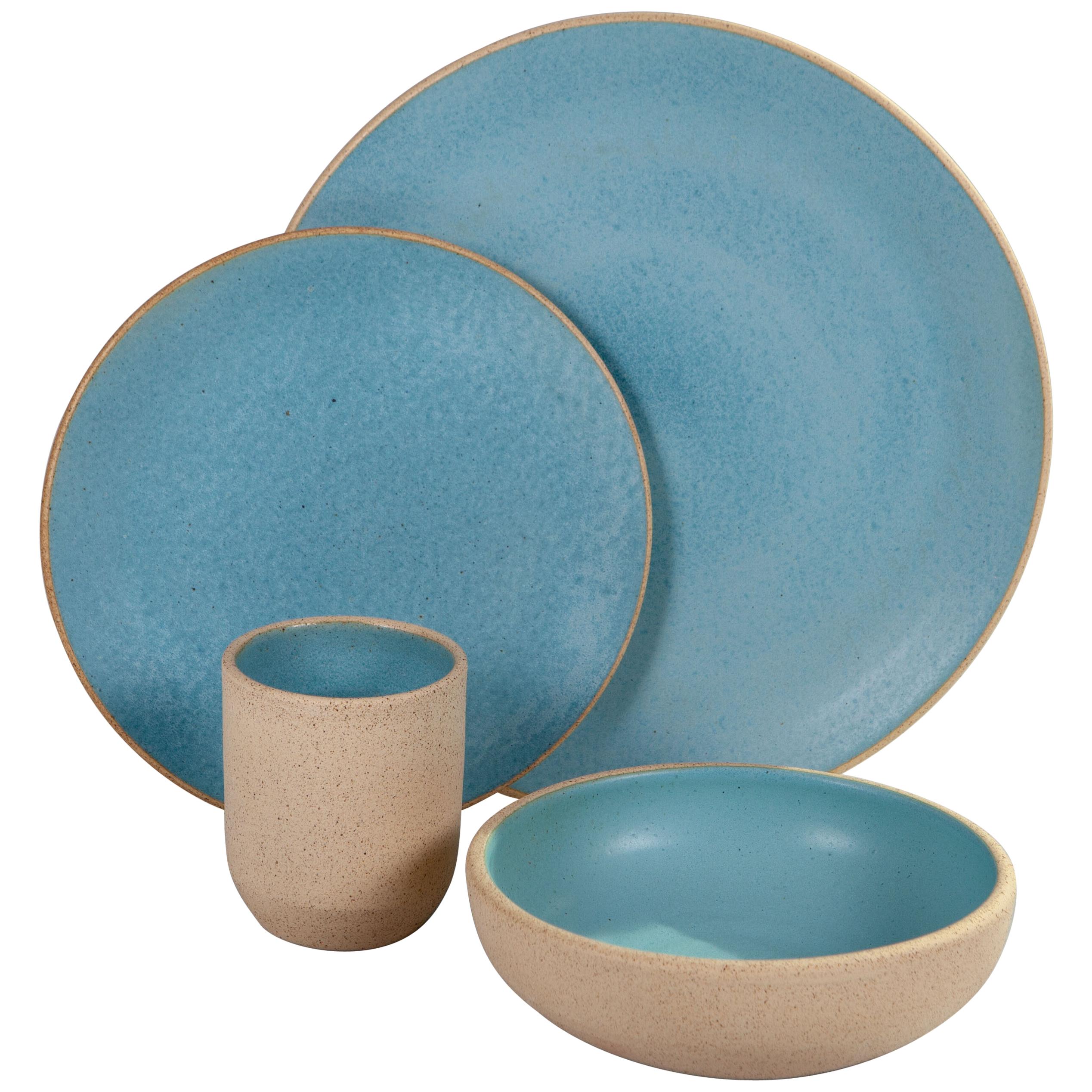 Two Contemporary Stoneware Plates with Black Glaze For Sale at 1stDibs