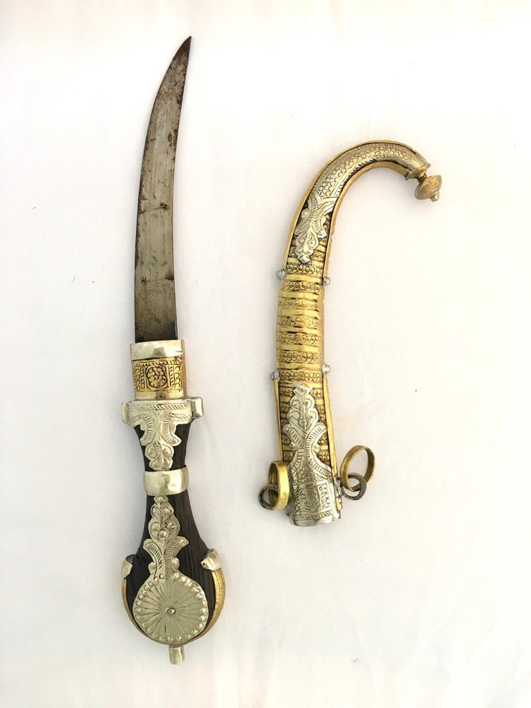 Handmade Etched Moroccan Dagger Knife Ebony Silver, Curved Blade ...