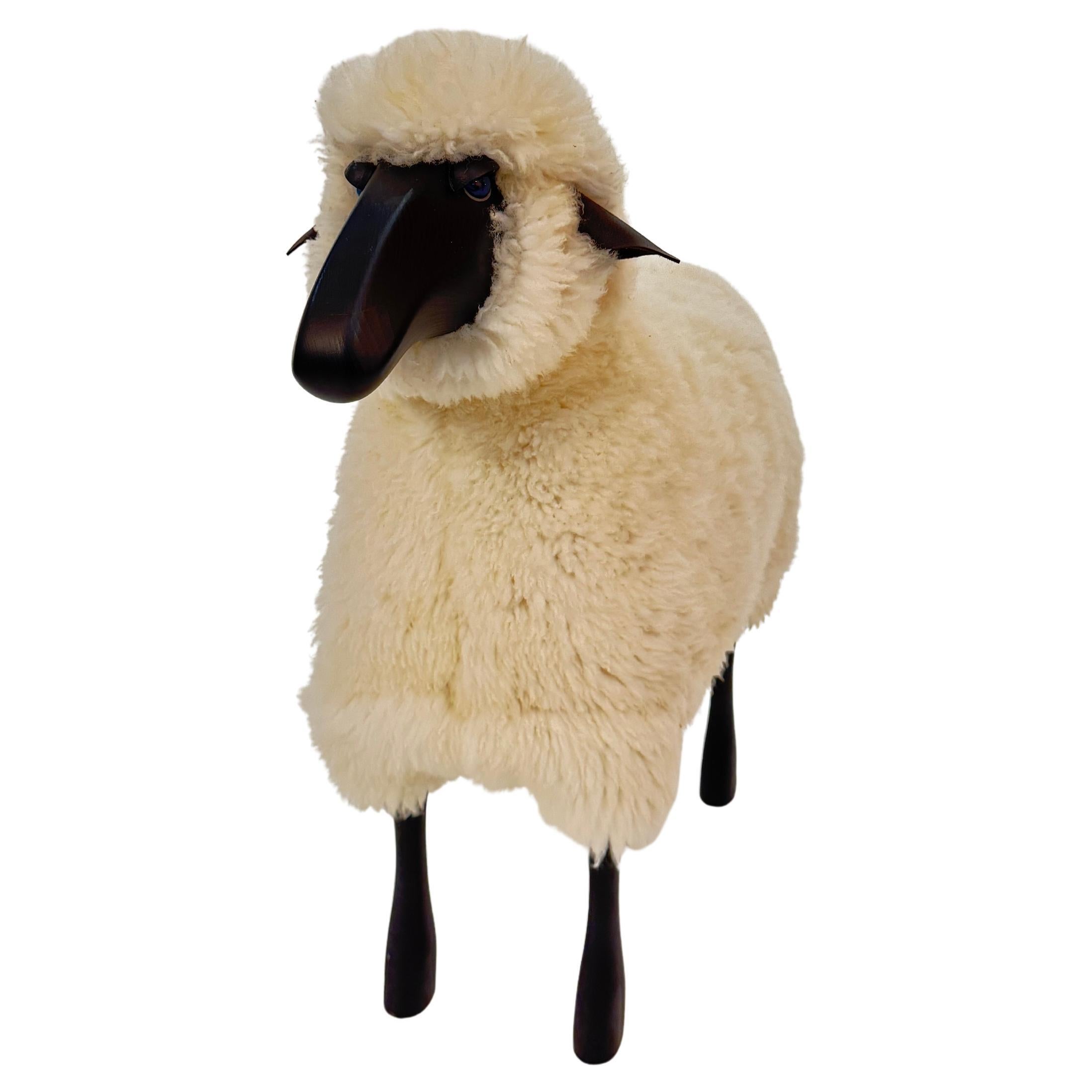 Handmade sheep in white wool and wood by Hans Peter Krafft, Meier ...