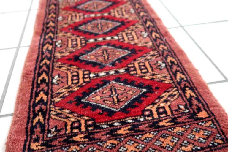Handmade Vintage Pakistani Lahore Mat, 1970s, 1C876 For Sale at 1stDibs