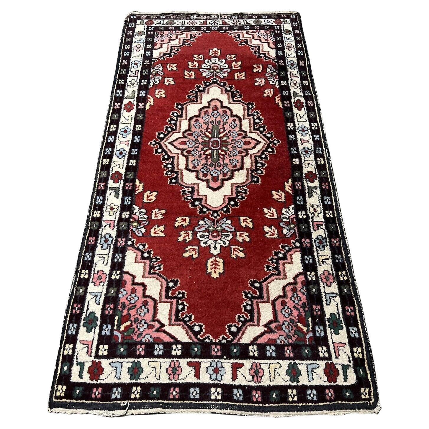 Handmade Vintage Persian Style Hamadan Rug 3' x 6', 1970s - 1S63 For ...