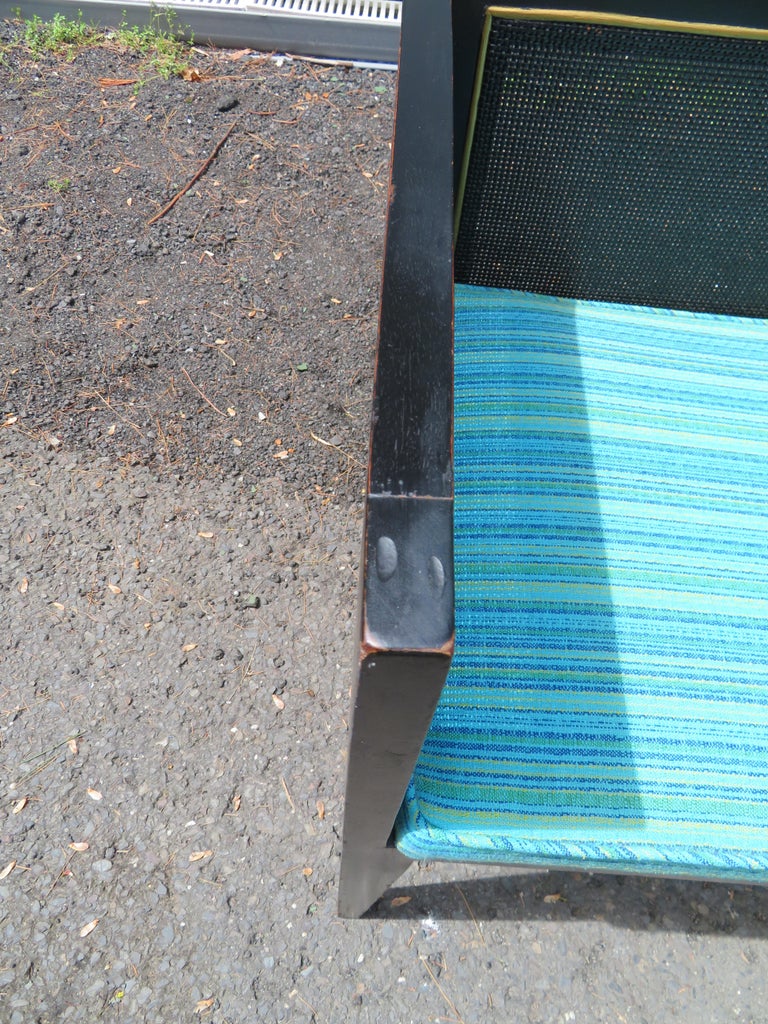 Handsome Boxy Caned Bench Mid-Century Modern For Sale at 1stDibs