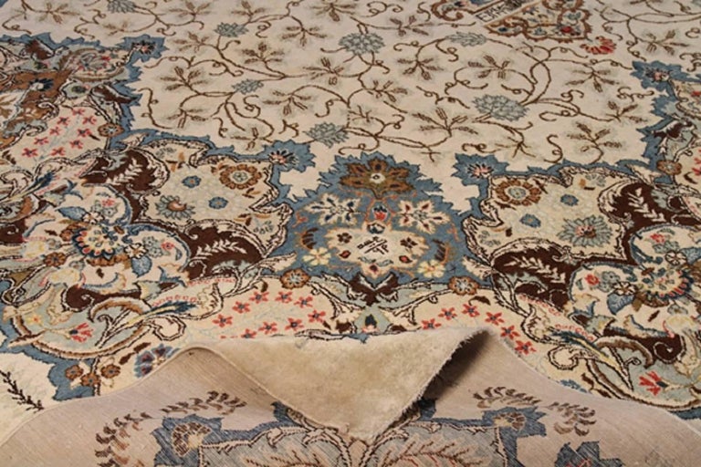 Antique Ivory Persian Kashan Rug, circa 1950 - FREE SHIPPING For Sale ...