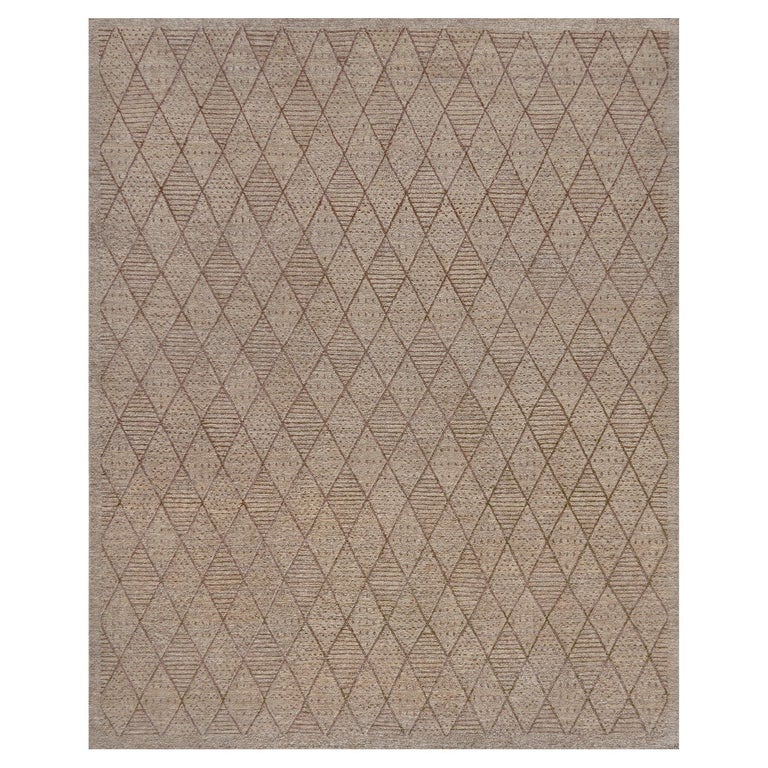 Handwoven Modern Diamond Patterned Rug For Sale at 1stDibs