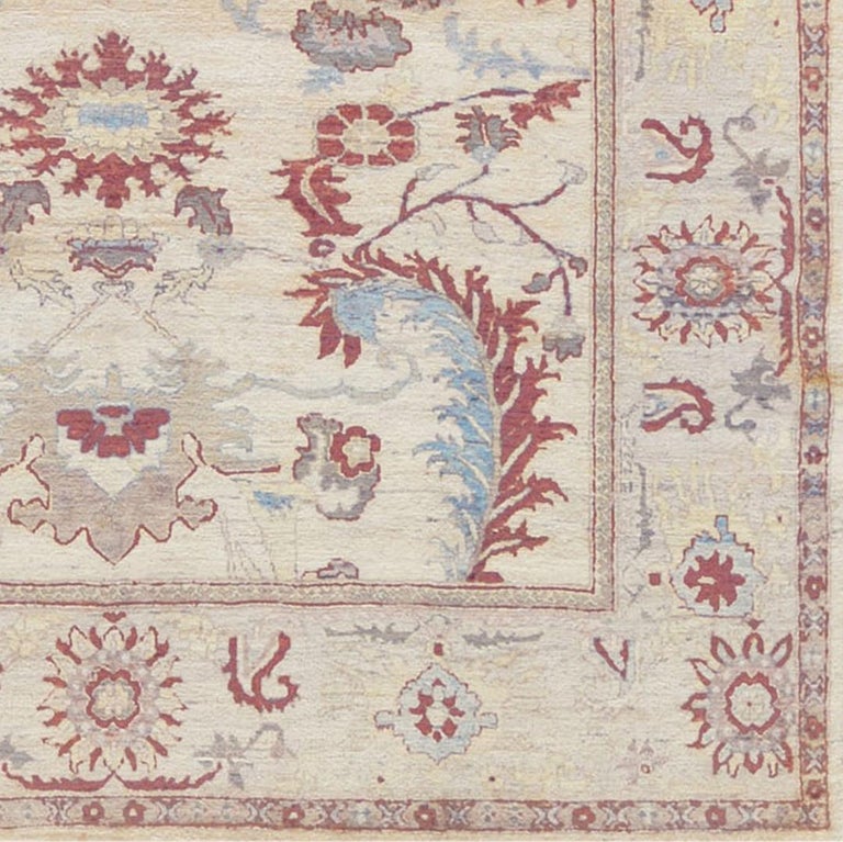 Handwoven Persian Sultanabad Rug For Sale at 1stDibs