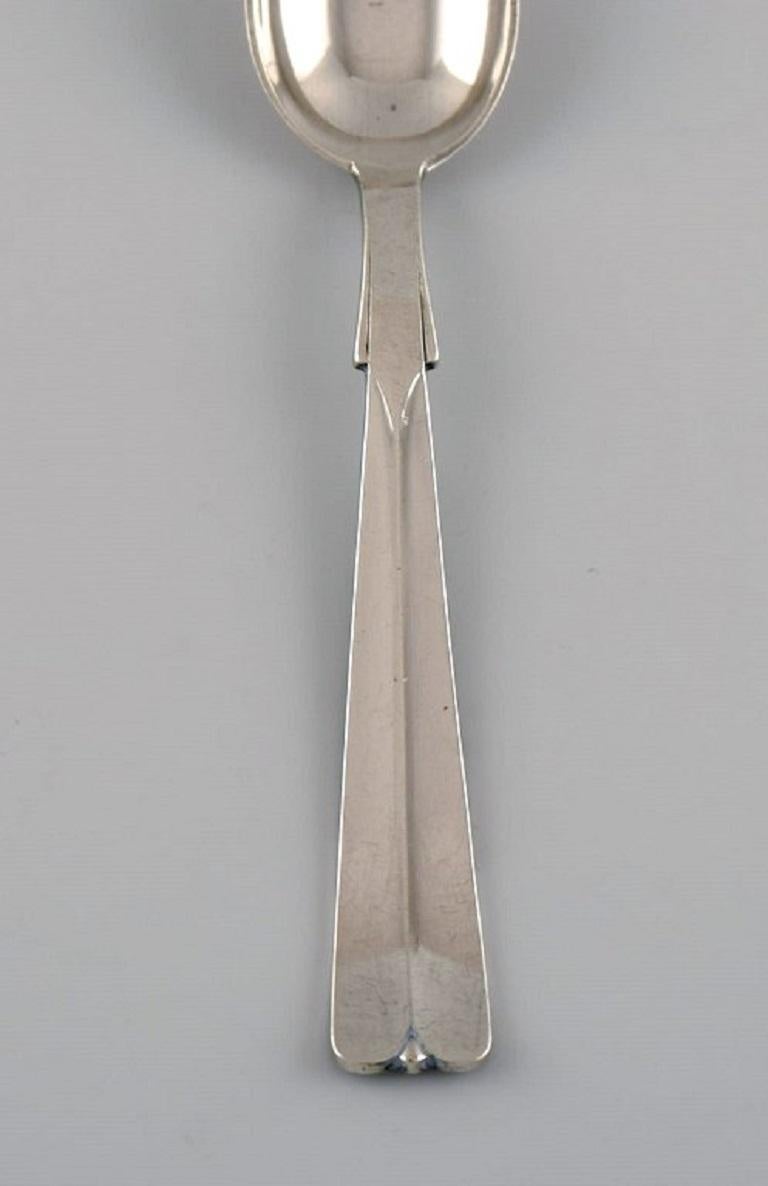 Hans Hansen Silberwaren Nr. 7. Acht Art-déco-Silber 830 Teelöffel ...