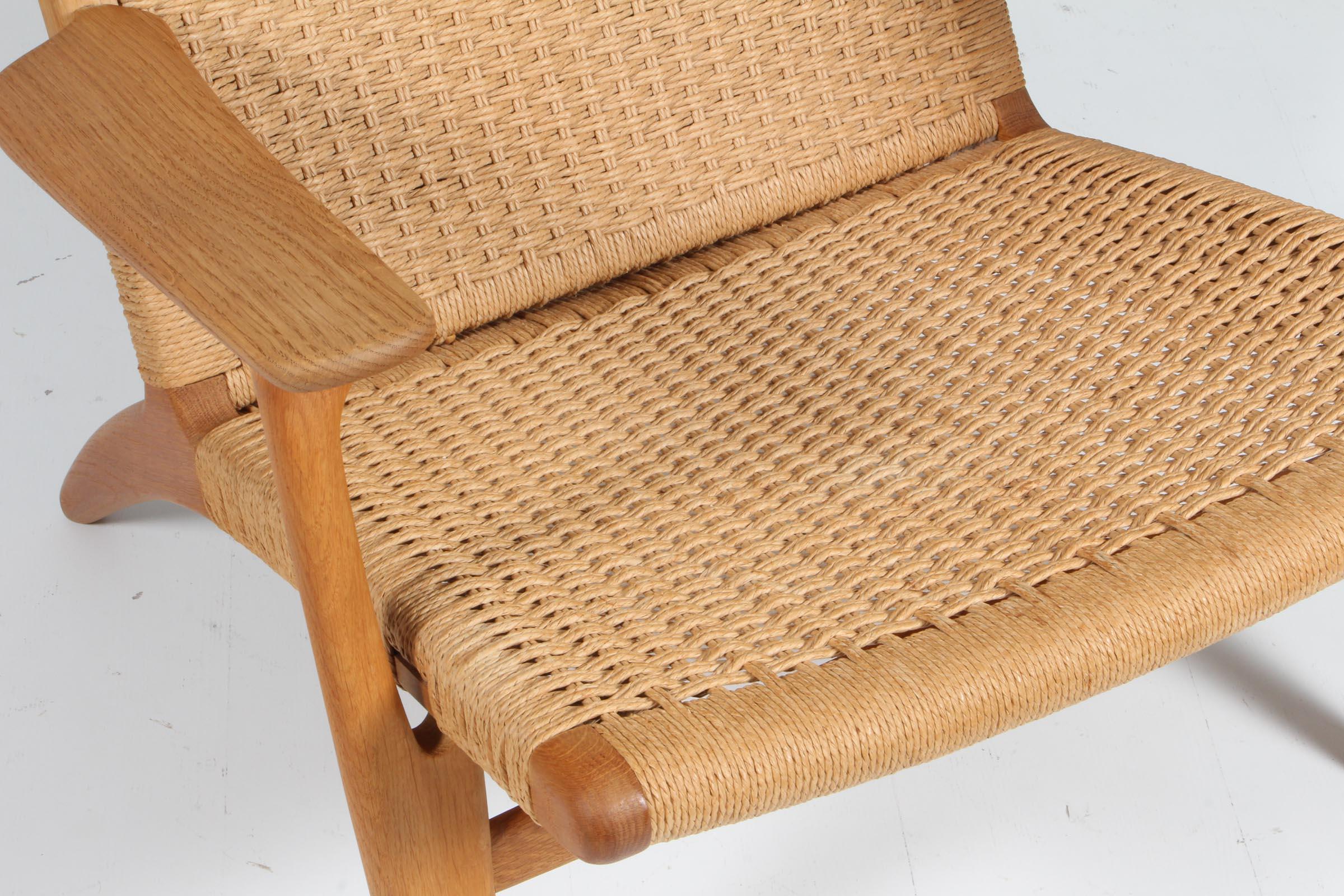 Hans J. Wegner CH-25 Oak Lounge Chair, 1950 at 1stDibs