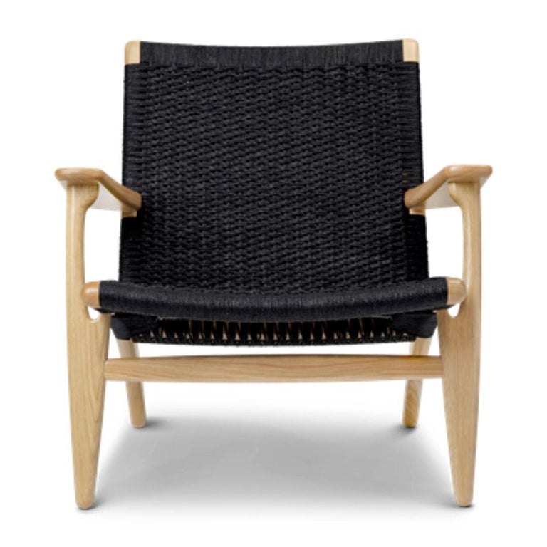 Hans J Wegner 'CH25' Chair in Oak, Oil and Natural Papercord for Carl Hansen and Son For Sale at ...