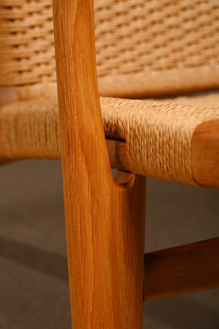 Hans J. Wegner CH25 Lounge Chair in oak and paper-cord for Carl Hansen and Son at 1stDibs