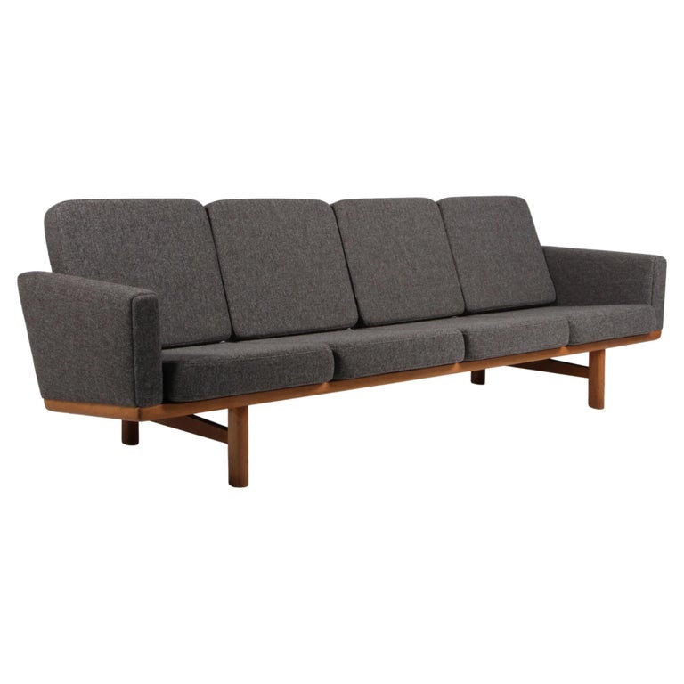 Hans J. Wegner Four-Seat Sofa Model 236/4 For Sale at 1stDibs