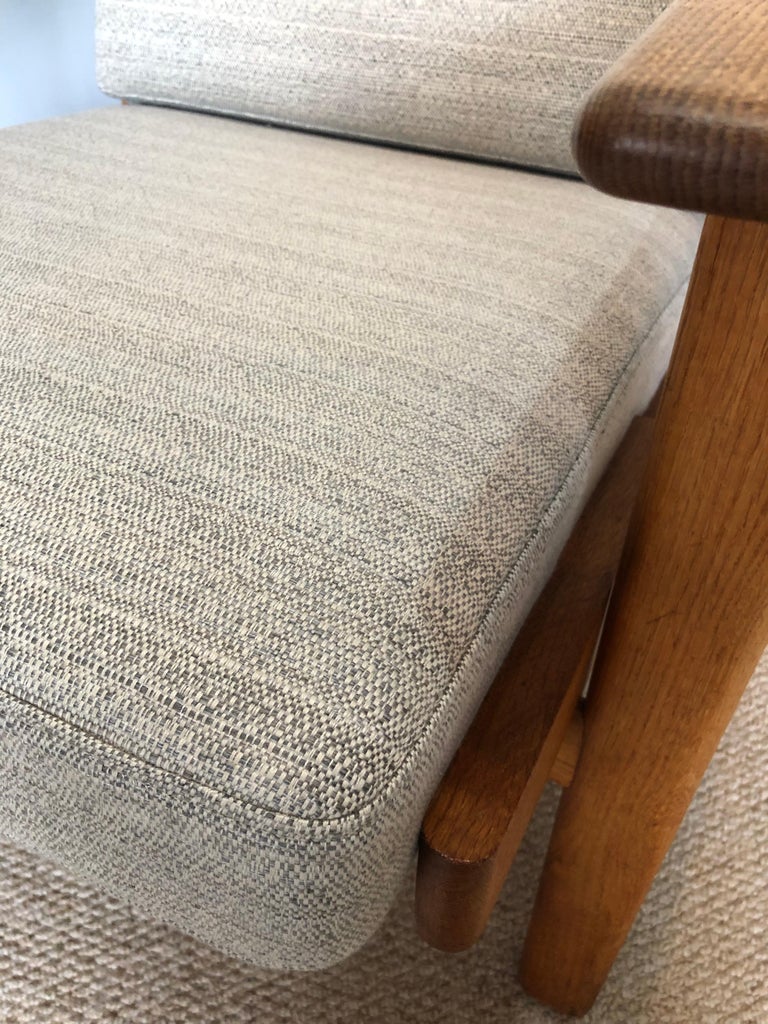 Hans J Wegner Ge290, reupholstered Original 1950s Model. at 1stDibs