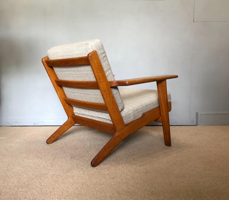 Hans J Wegner Ge290, reupholstered Original 1950s Model. at 1stDibs