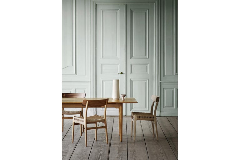 Hans J. Wegner Model Ch327 Dining Table For Sale at 1stDibs
