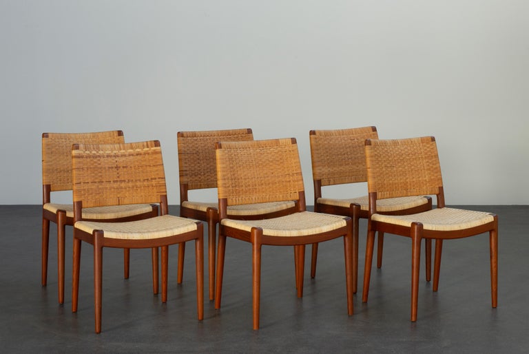 Hans J. Wegner Set of Six Chairs in Teak for Johannes Hansen For Sale ...