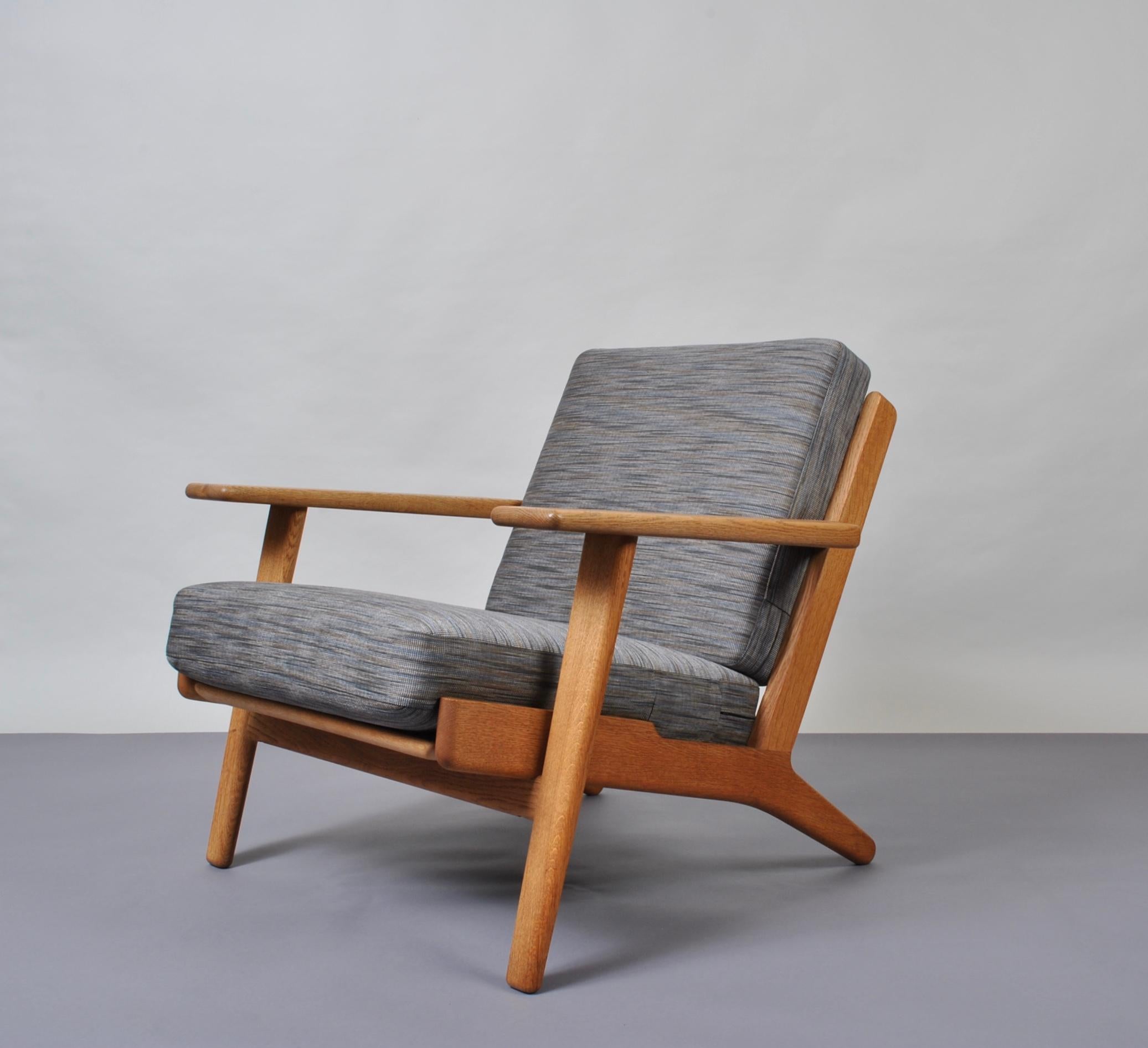 Hans Wegner GE290 Original at 1stDibs