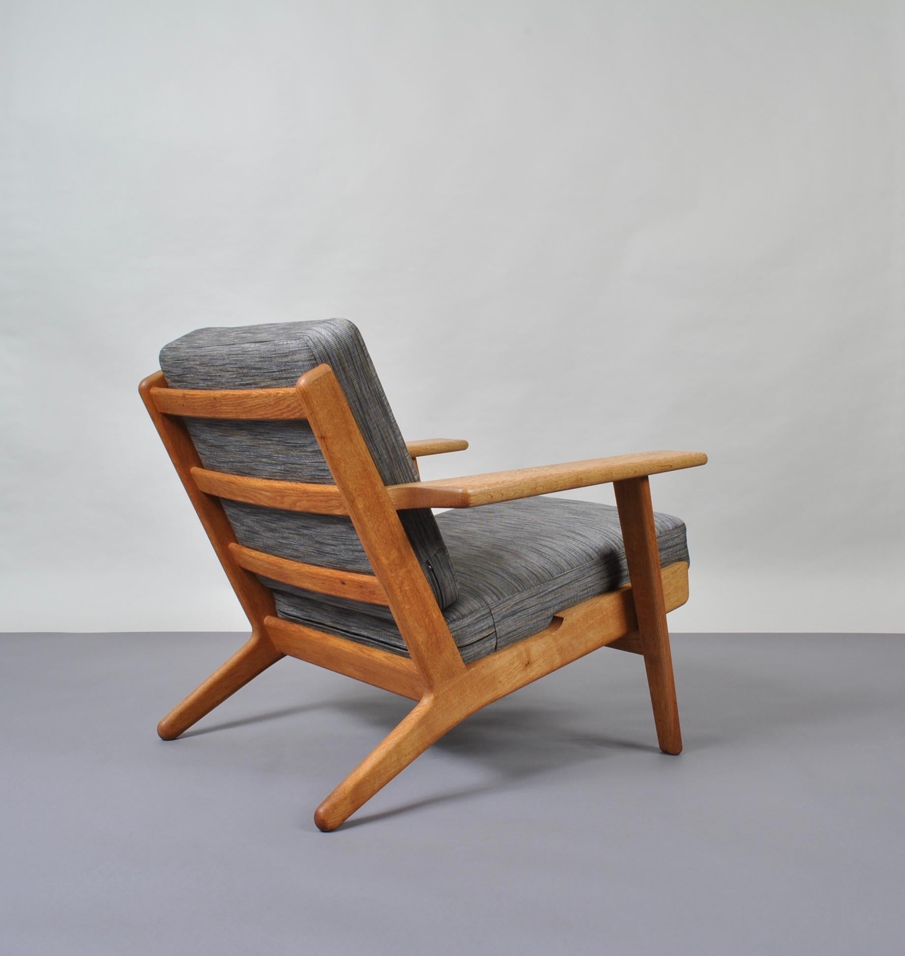 Hans Wegner GE290 Original at 1stDibs