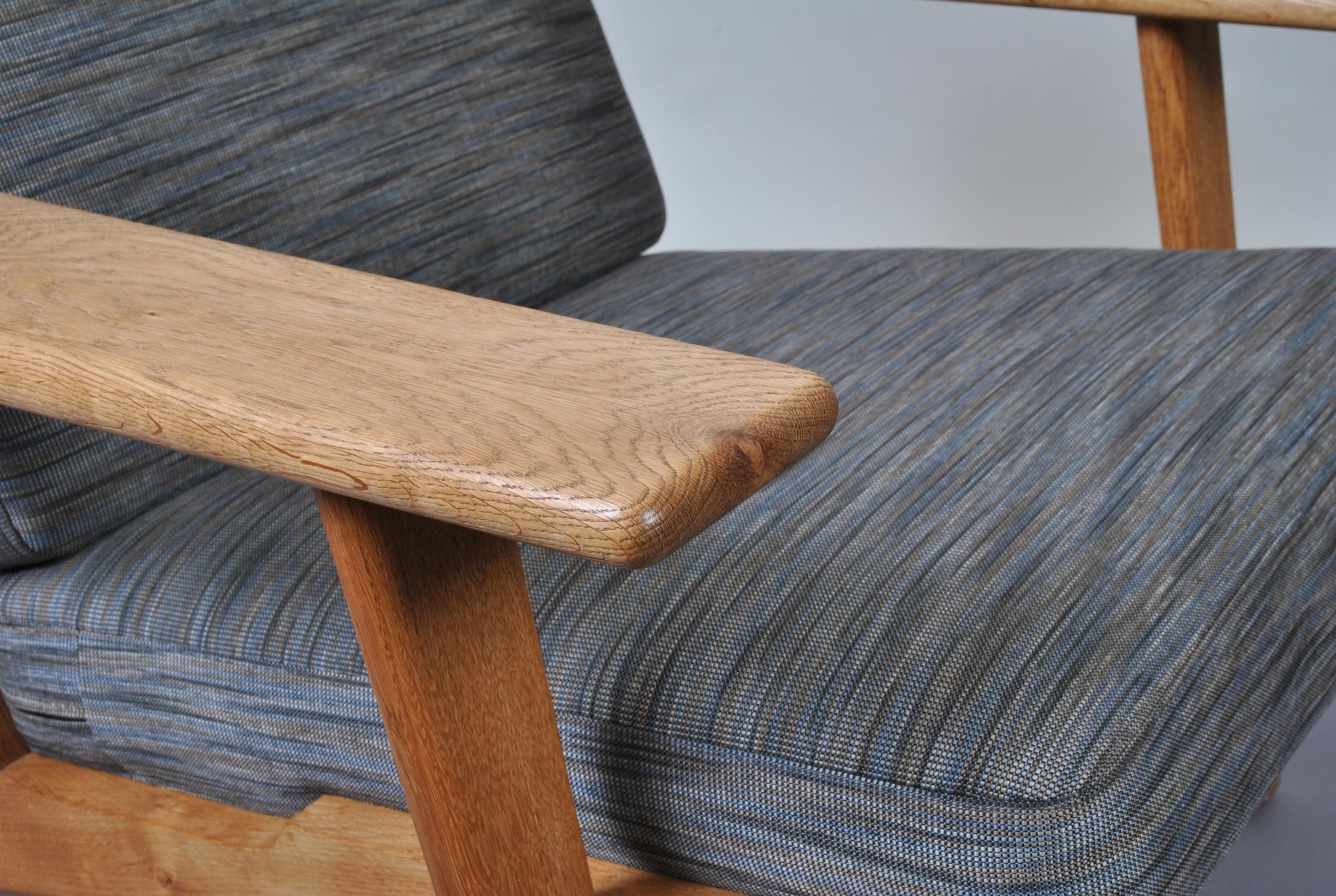 Hans Wegner GE290 Original at 1stDibs