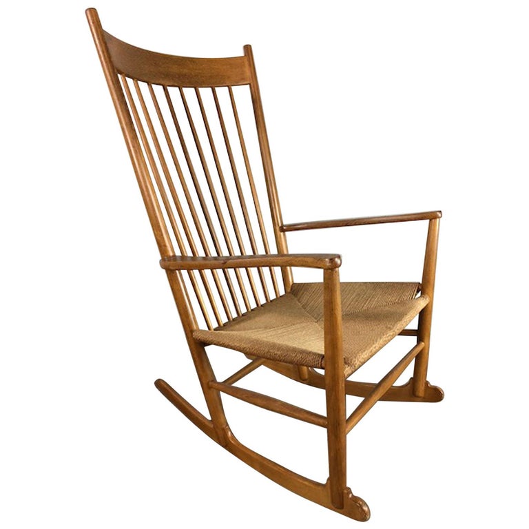 Hans Wegner Rocking Chair For Sale at 1stDibs