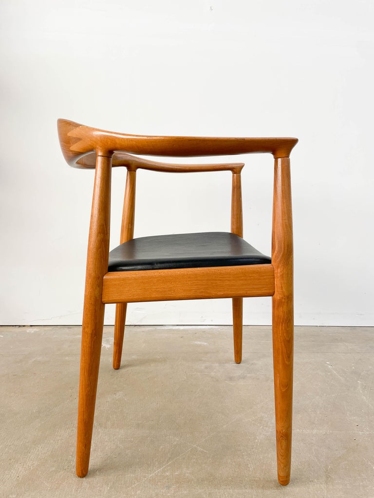 Hans Wegner Round Chair 'JH 503' in Teak at 1stDibs