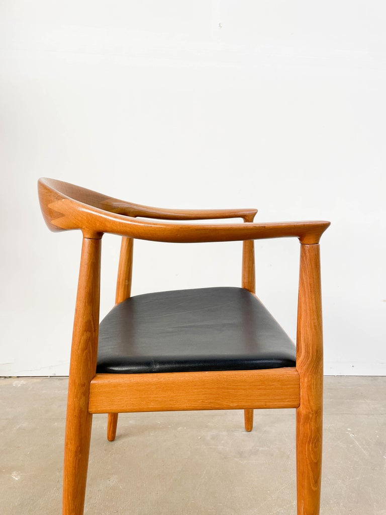 Hans Wegner Round Chair 'JH 503' in Teak at 1stDibs