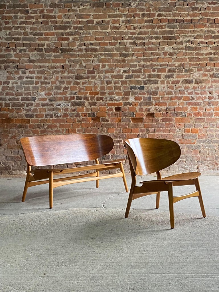 Hans Wegner Shell Settee Model 1935 and Shell Chair Model 1936 Fritz ...